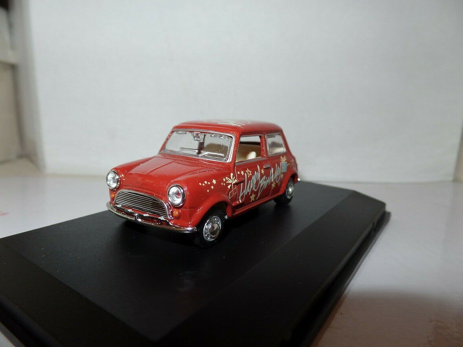 Oxford 43MIN017 MIN017 1/43 O Scale BMC Leyland Mini Car Red Happy ...