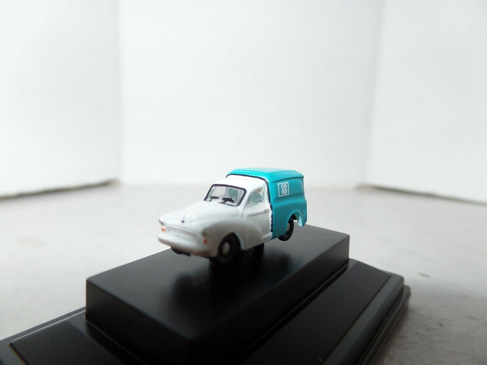 Oxford NMM012 N Gauge 1/148 Scale Morris Minor 1000 Van COOP ...