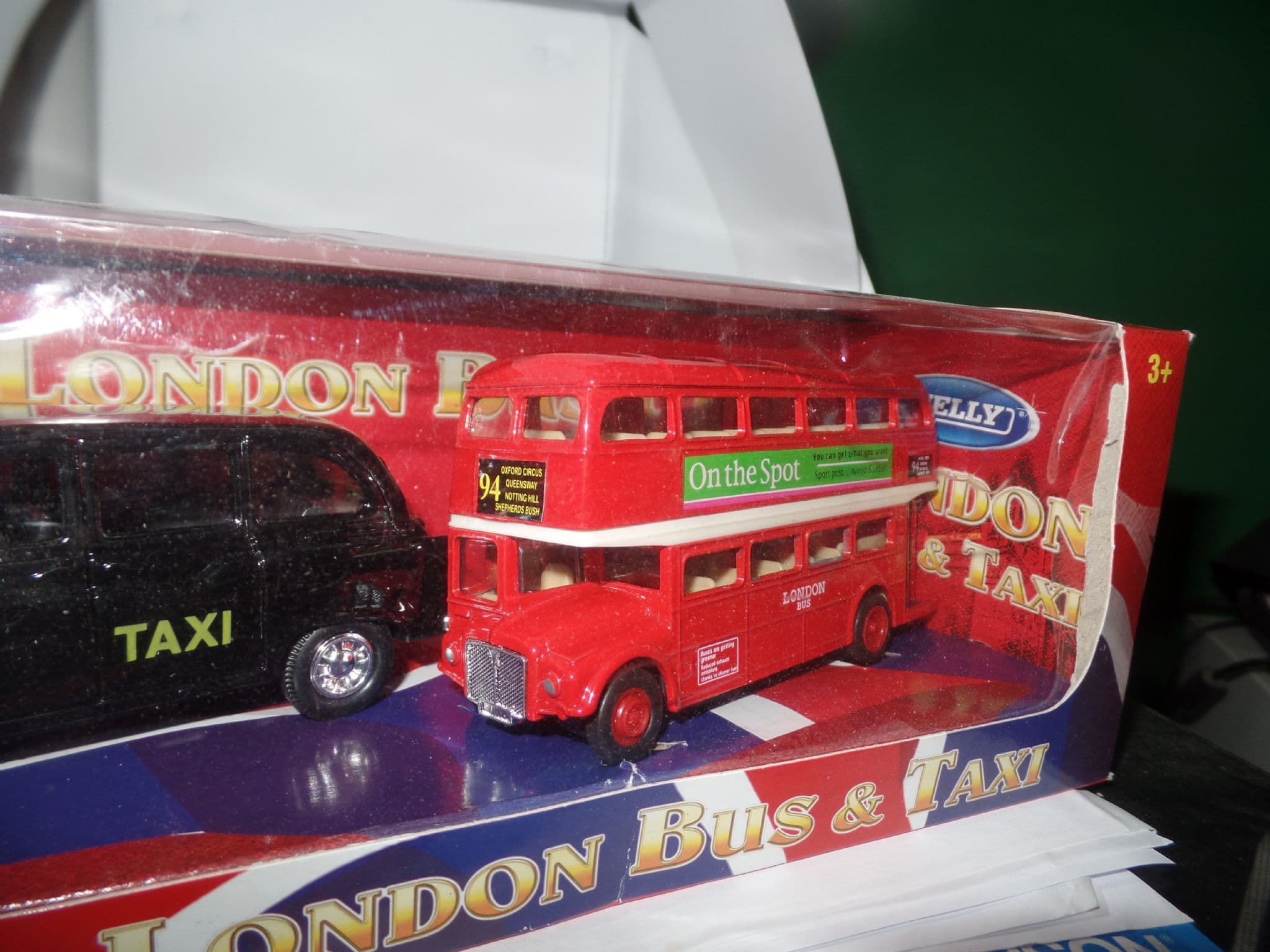 Welly 1/64 Routemaster Bus 1/43 Taxi Set London Transport 94 Shepherds Bush
