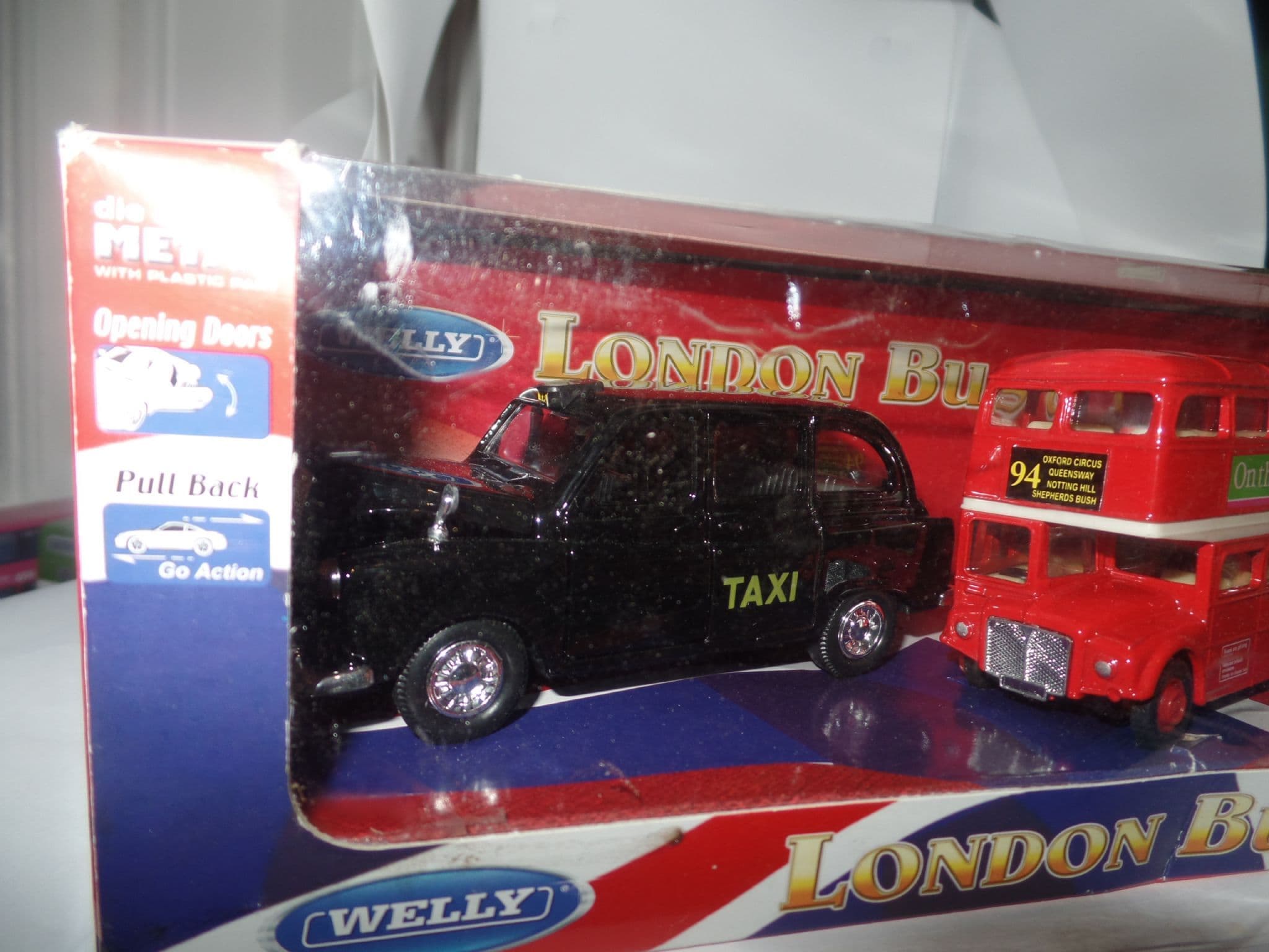 Welly 1/64 Routemaster Bus 1/43 Taxi Set London Transport 94 Shepherds Bush
