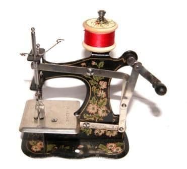55 Muller No 1 Toy Sewing Machine