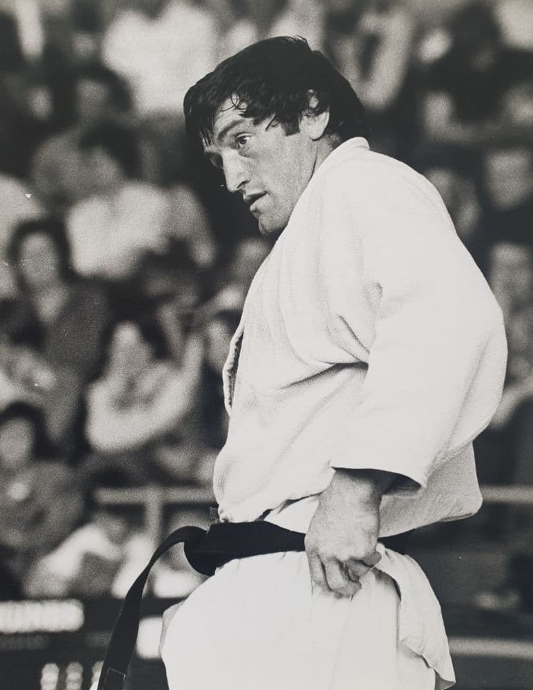 Dave Starbrook Small Black and White Press Photo