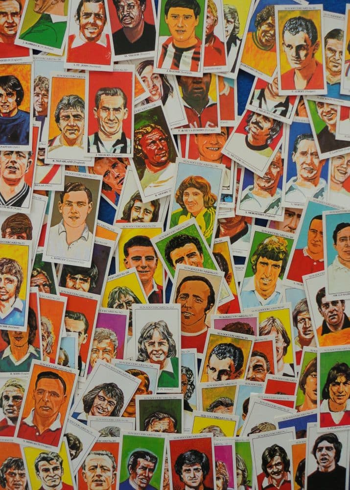 The Sun Soccercards c 90 Cards
