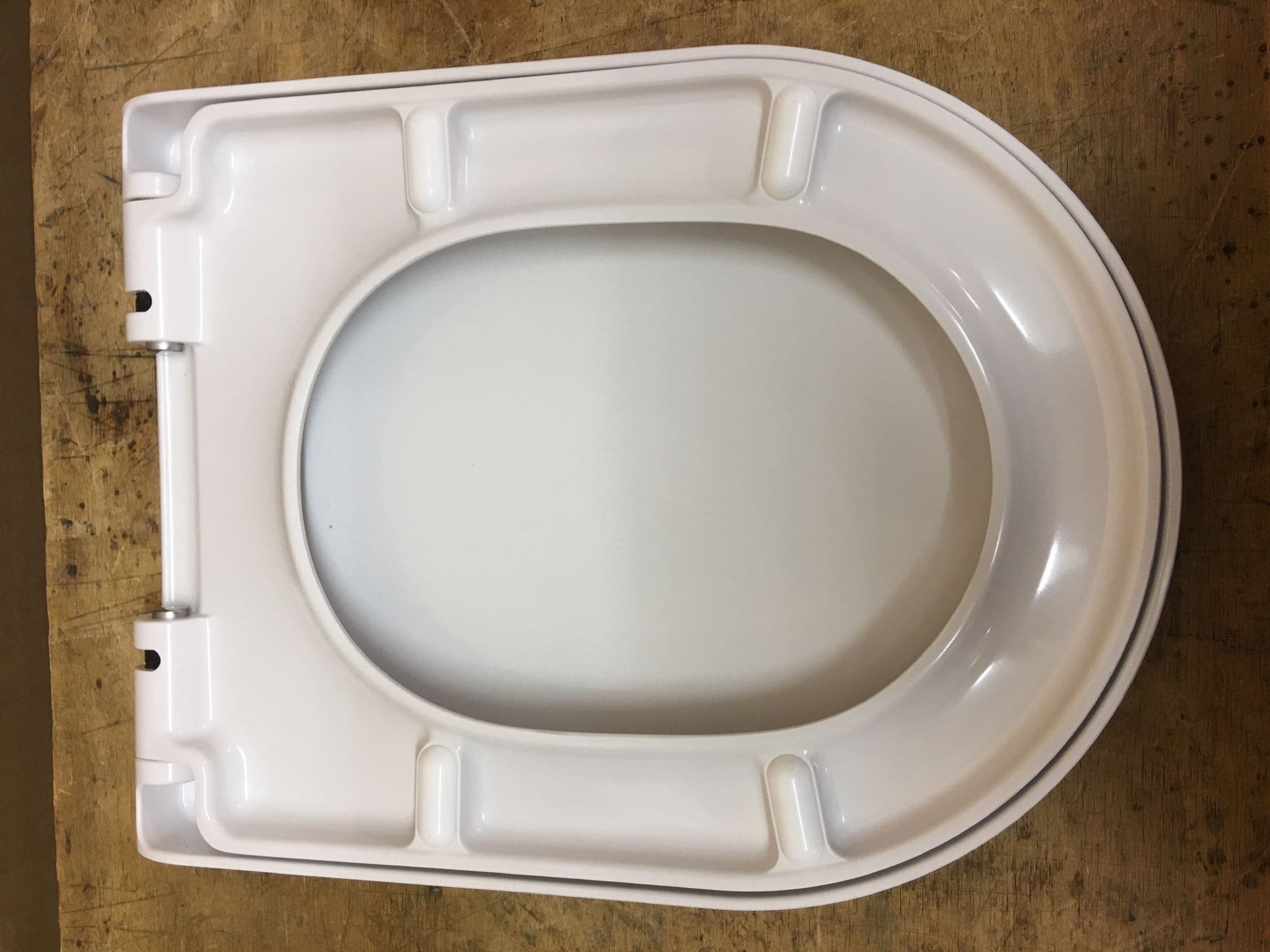 Igloo Vizzini Soft Close Toilet Seat - Model T716RS