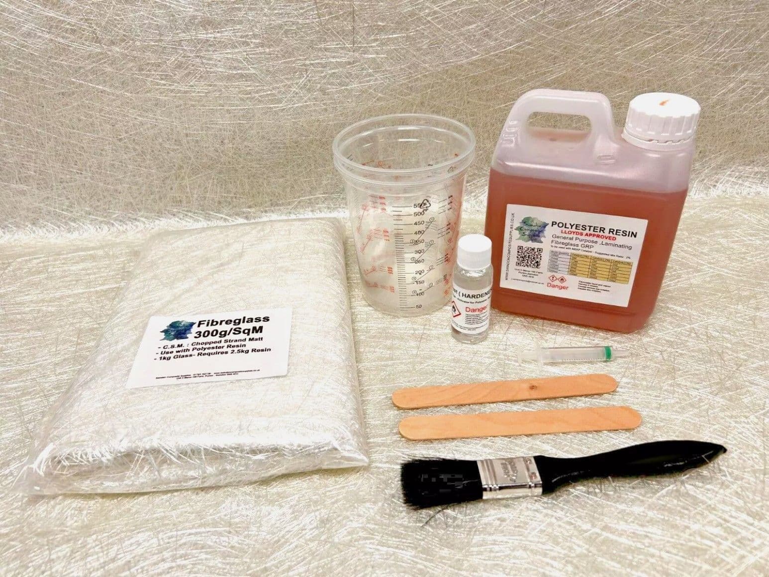 PREMIUM Fibreglass Repair Kit - Encore 30 Resin 1 0kg - 1 Sq M Matt ...
