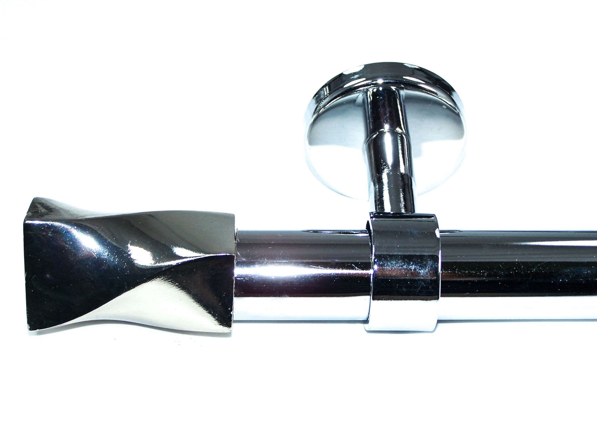 28mm Chrome Ceiling Eyelet Curtain Pole Twisted Barrel Finials