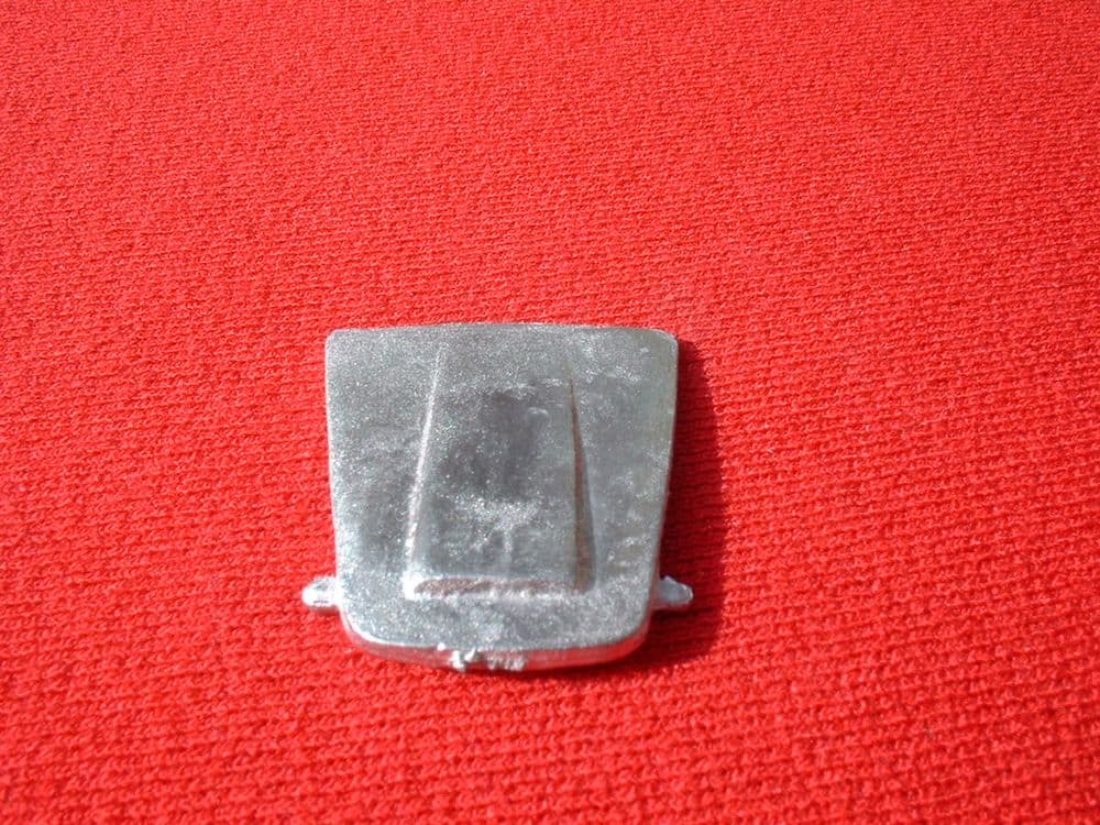 Dinky Toys 110 Aston Martin DB5 Bonnet