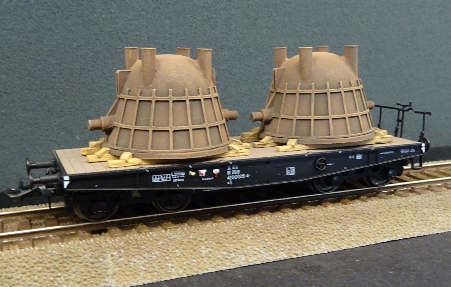 ArtiTec 20281 05/48780156 ÖBB flat wagon with Casting ladle load
