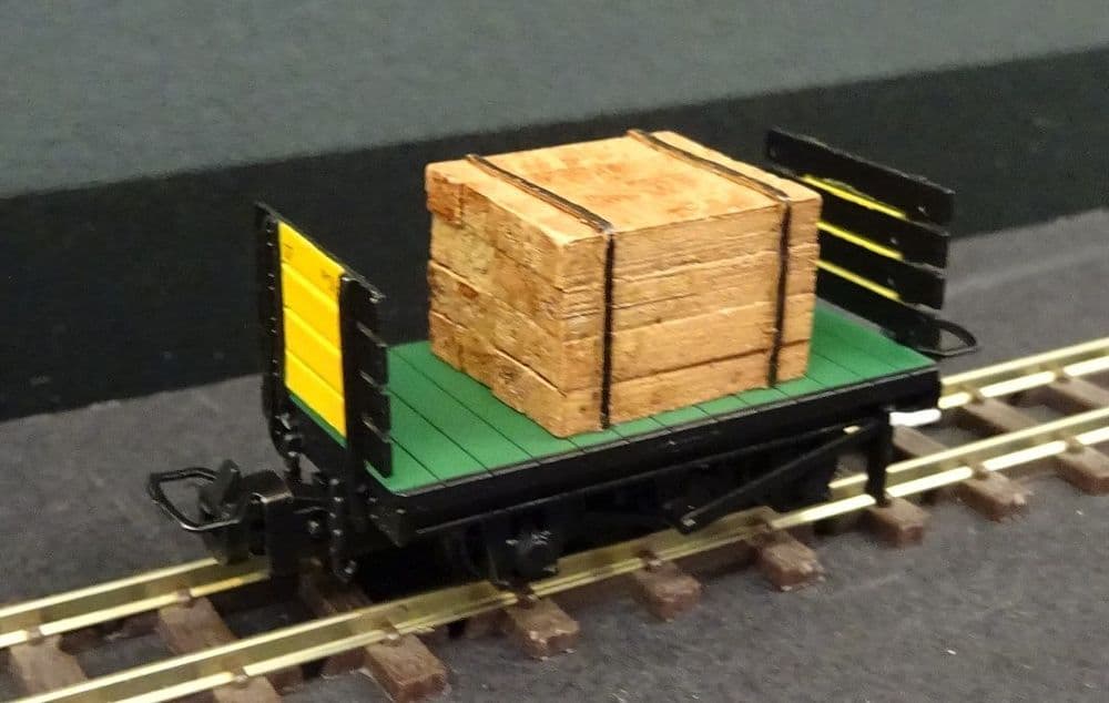 Bachmann 393-175 Narrow Gauge RNAD Flat wagon with load