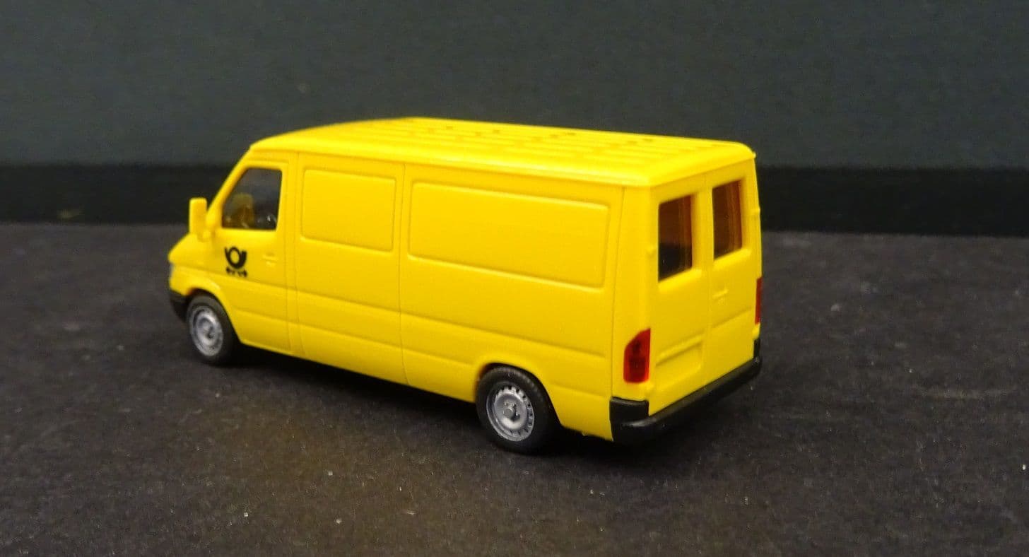 Herpa 012577 Mercedes Benz Sprinter Post van