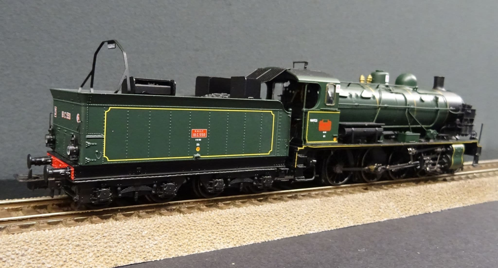 Jouef HJ2407 SNCF 140C Steam Locomotive