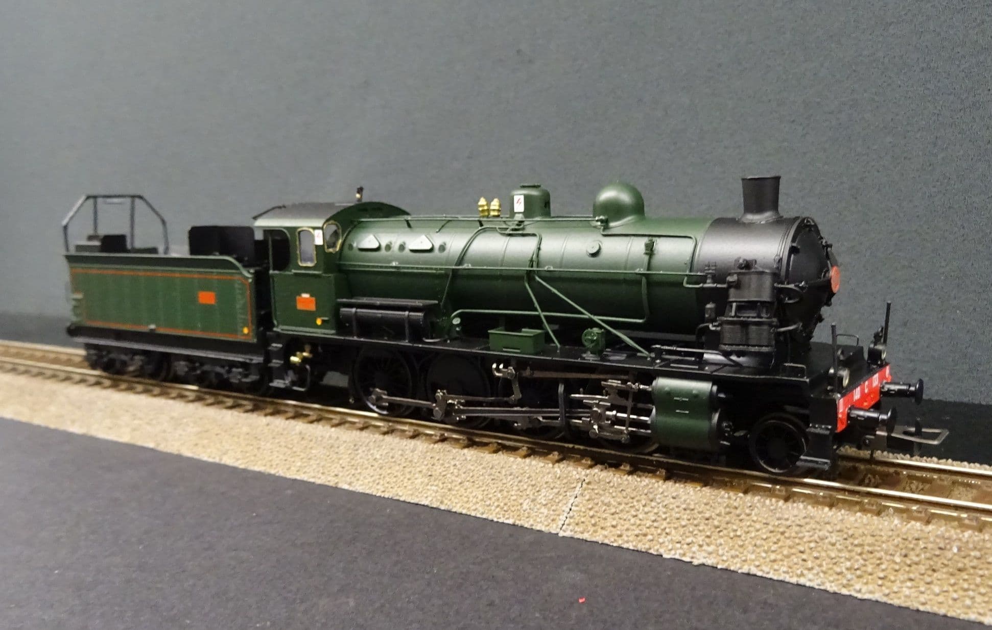 Jouef HJ2415 SNCF 140C Steam Locomotive