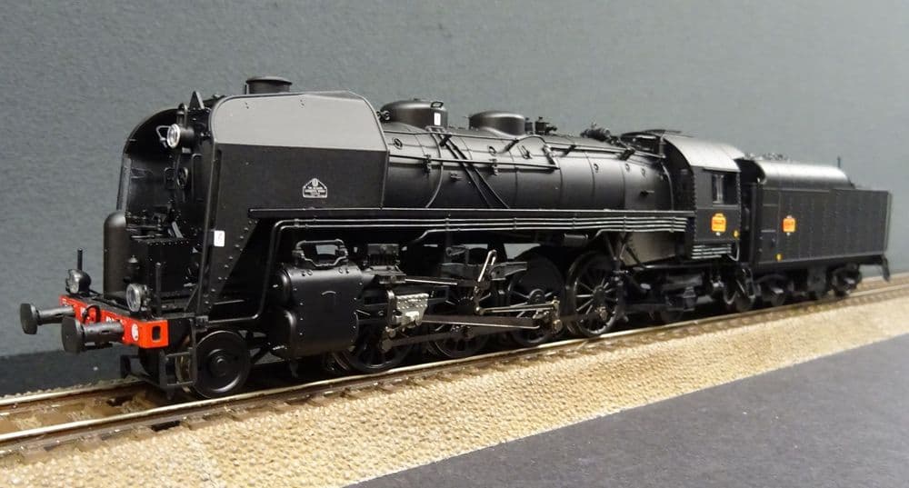 Jouef HJ2431 SNCF 141R Steam Locomotive