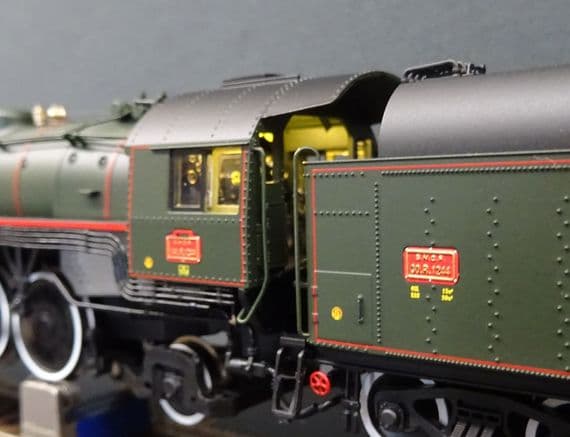 Jouef HJ2433 SNCF 141R Steam Locomotive