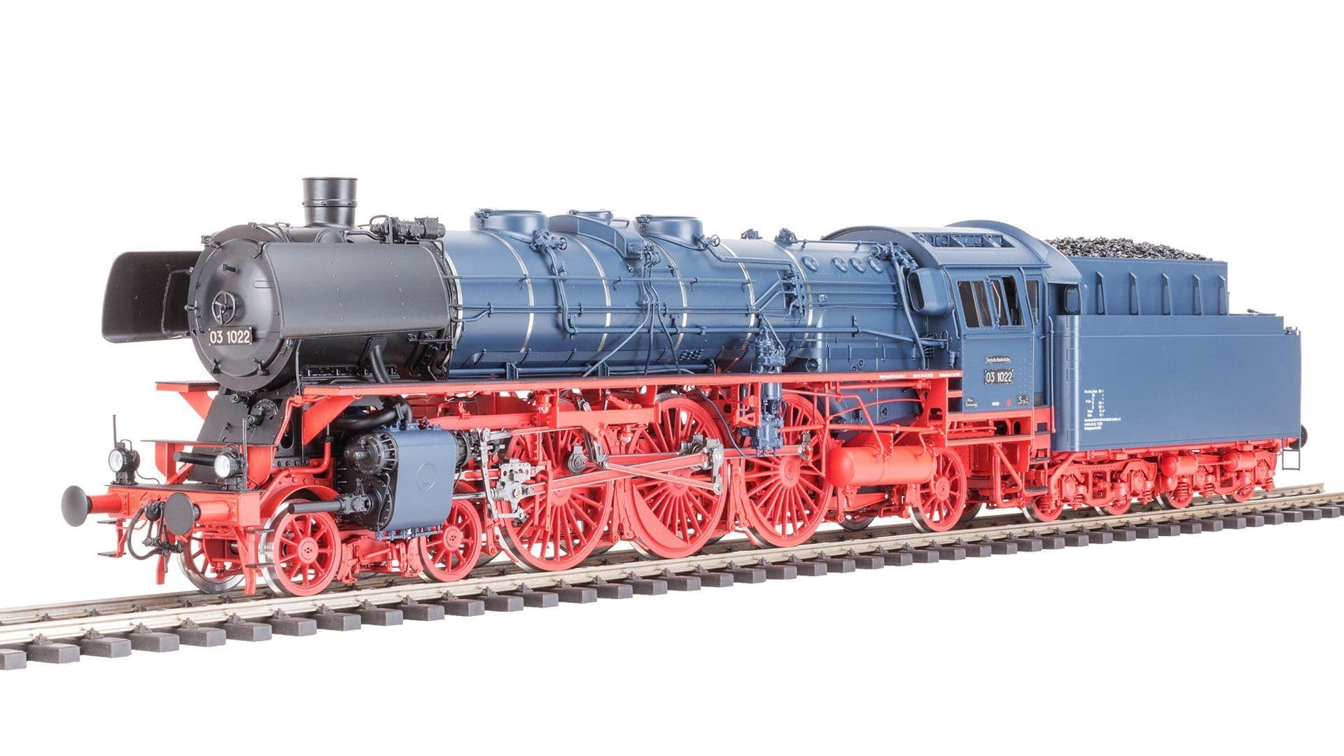 KM-1 160323 DB Br03 1022 Steam Locomotive