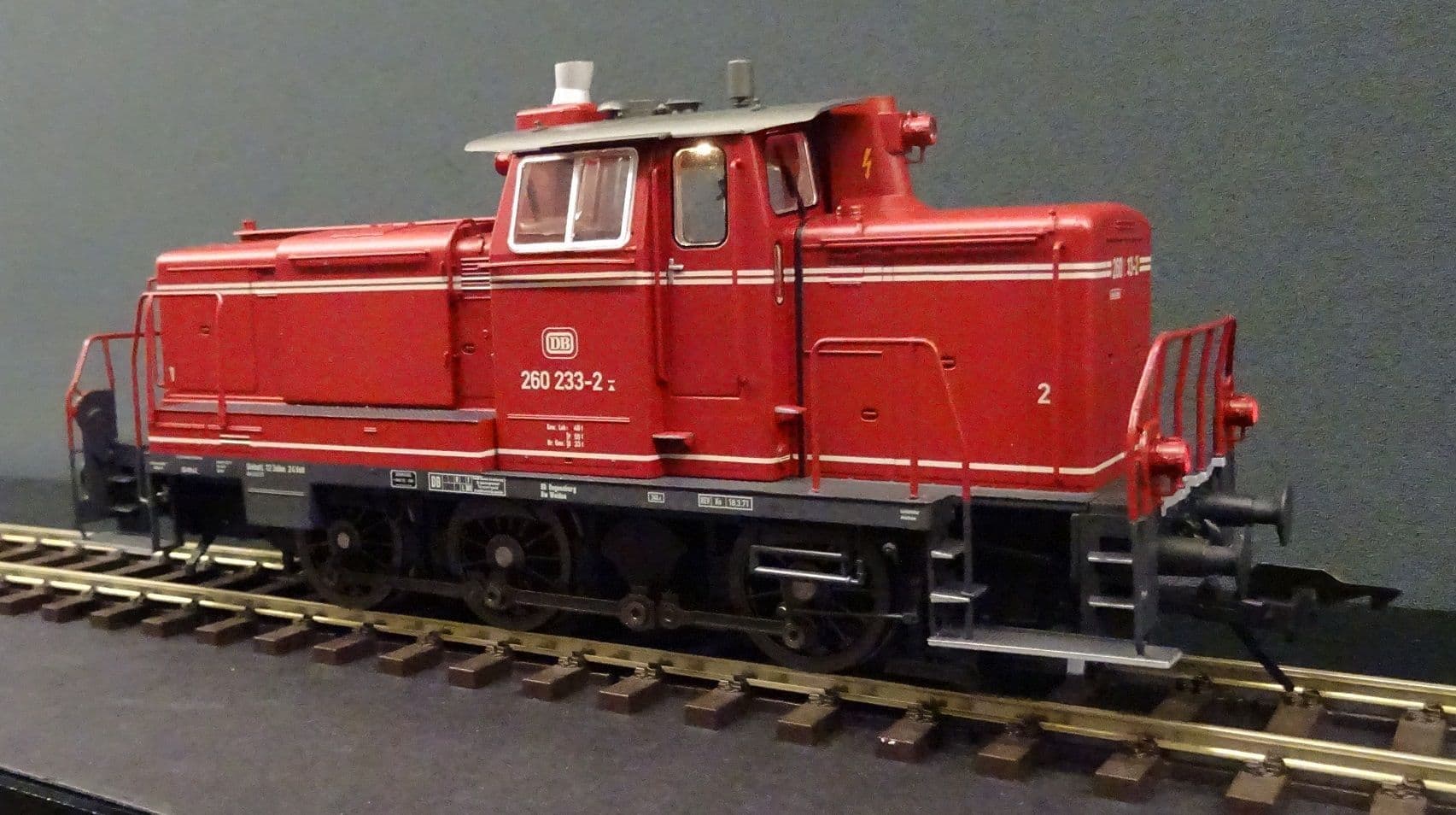 Lenz 40142-02 DB Br260 Era 4 Old red