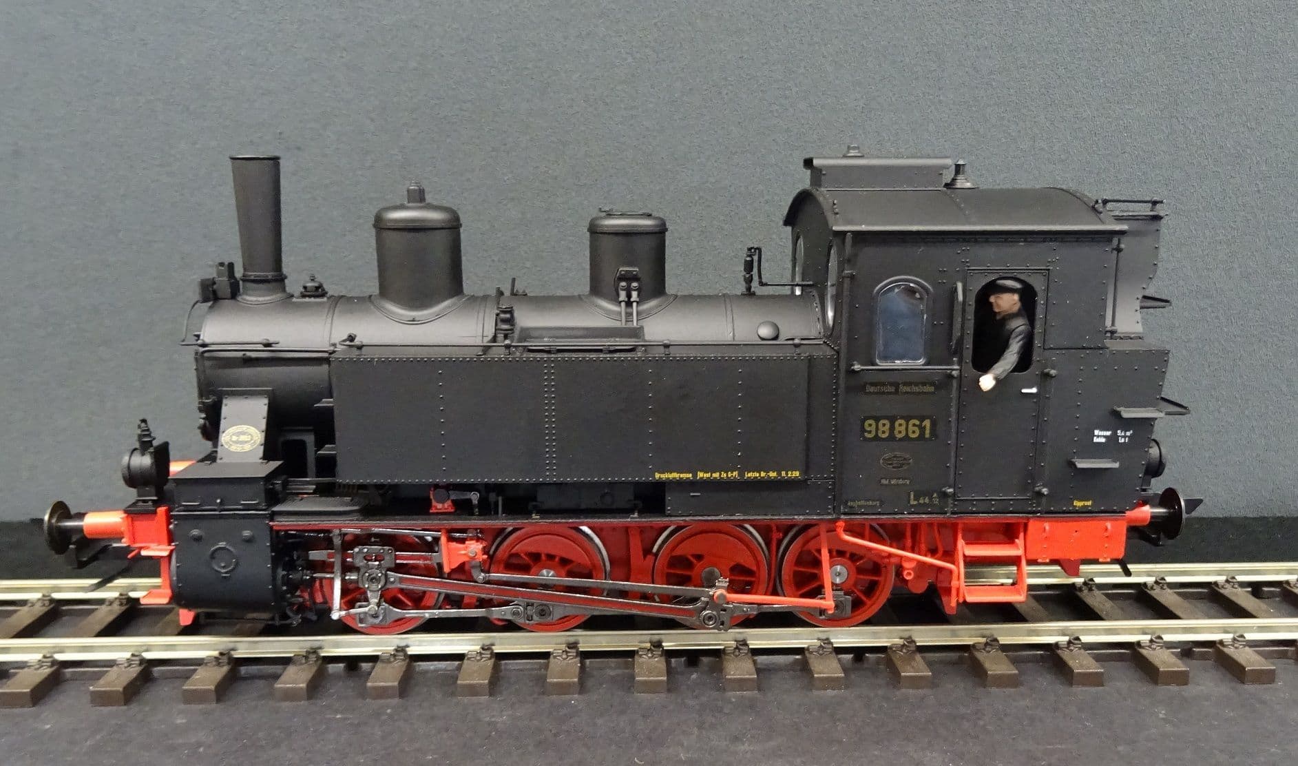 Lenz 40298-03 DRG Br98 8 Steam Locomotive