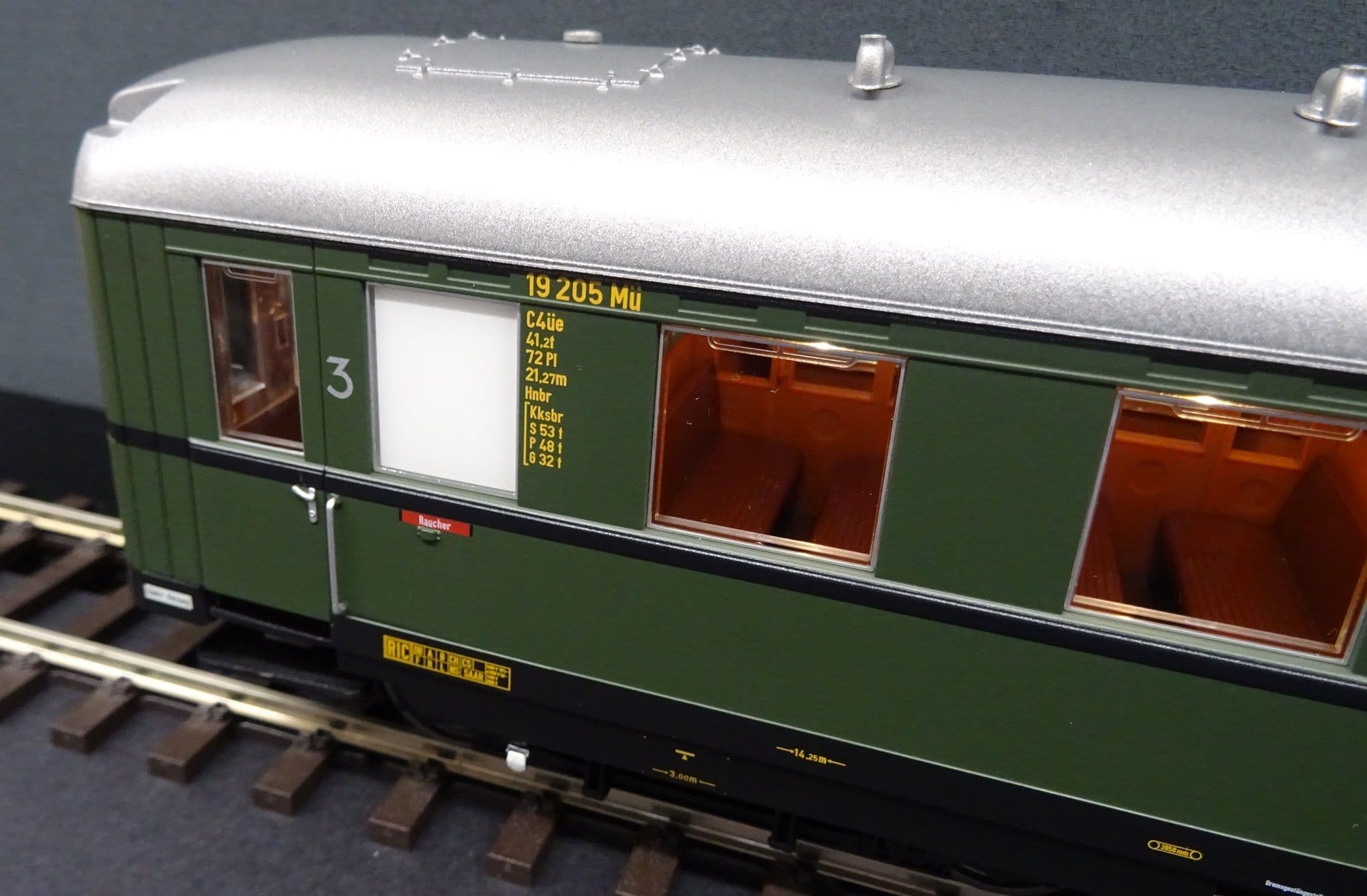 Lenz 41261-01 Schürzenwagen C4ü-38 DB era 3