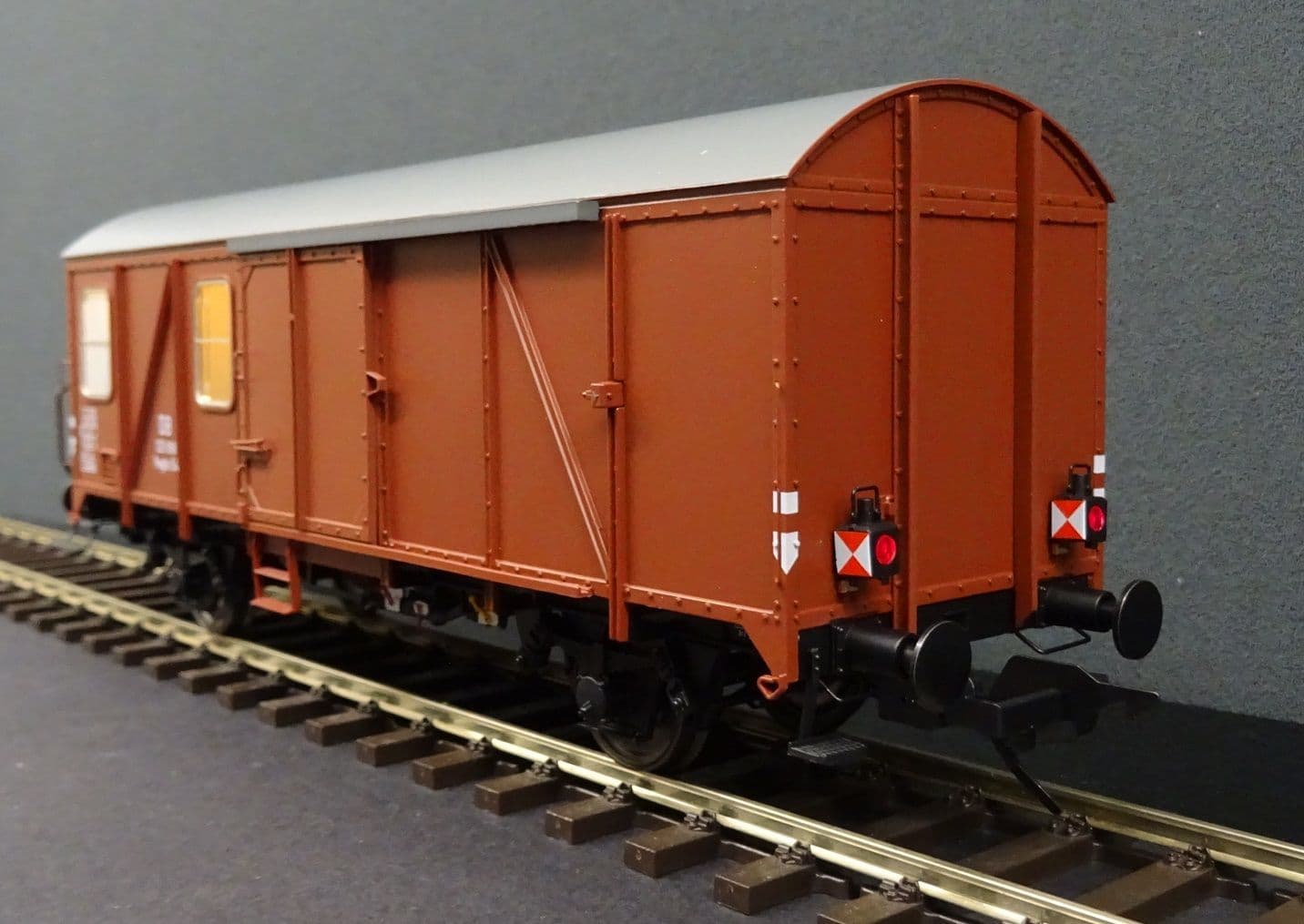 Lenz 42238-03 DB Pwghs 54 Parcels van