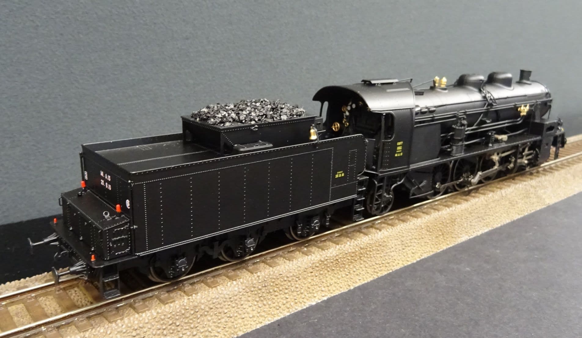 REE MB-156T SNCF 141A train pack