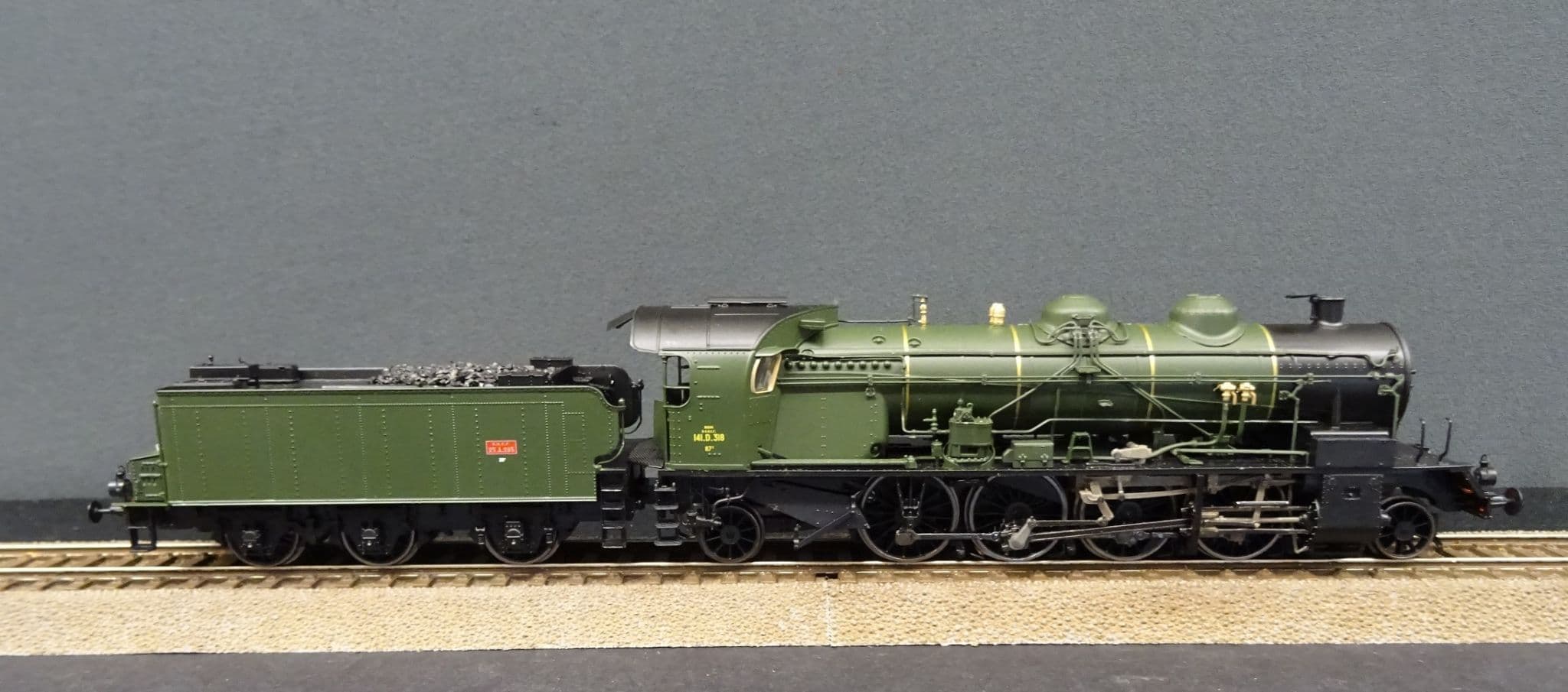 REE MB-160SF SNCF Sud Est region 141D