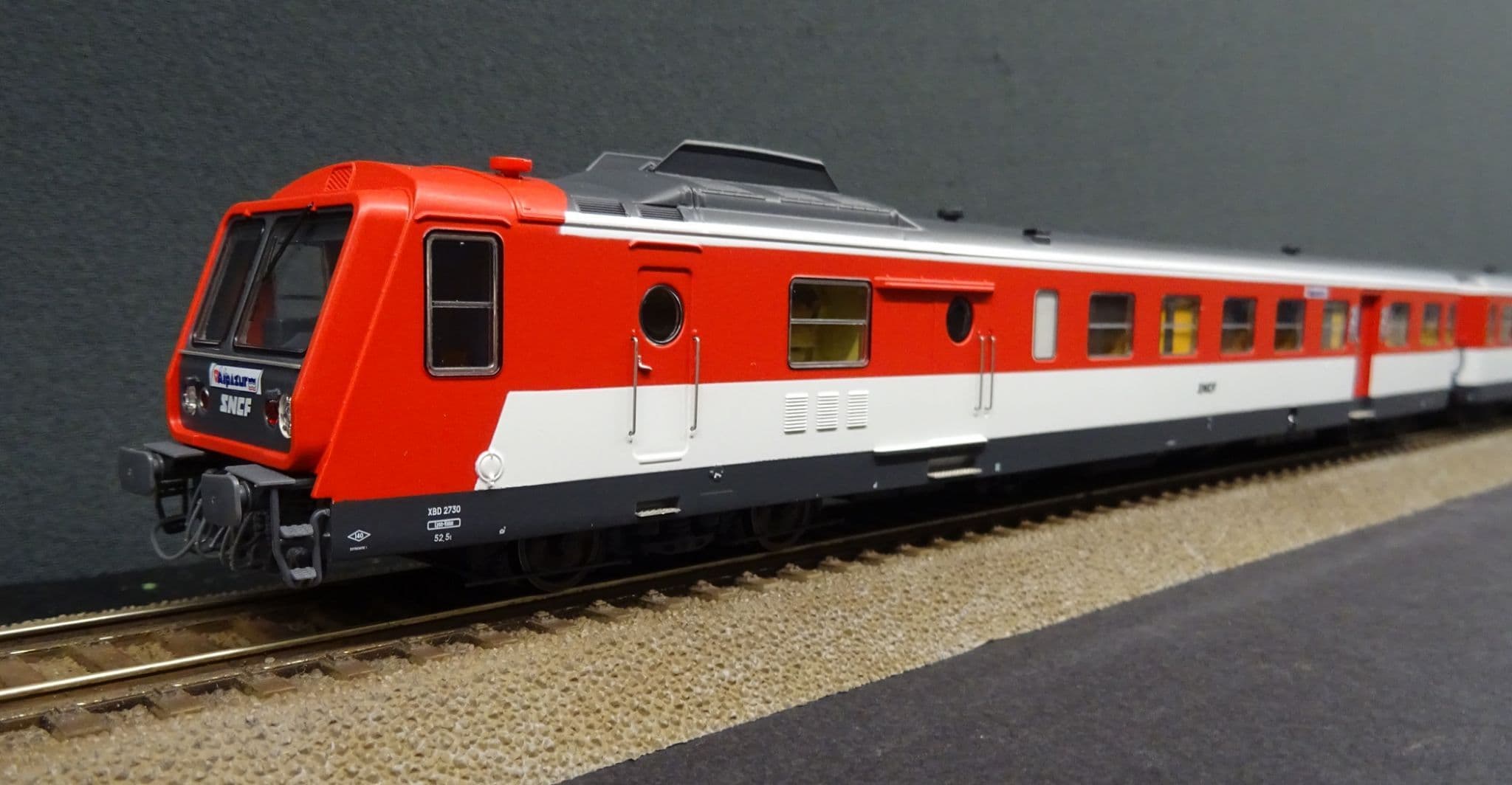 REE MB-191 SNCF Autorail RGP-1 X-2730 Era IV