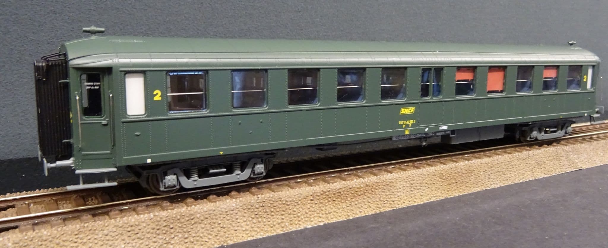 REE VB-375 SNCF Bacalan Coach