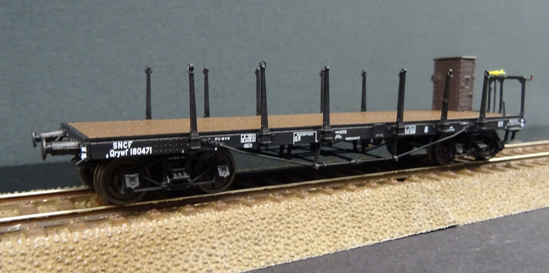 REE WB-546 SNCF TP Stake wagon