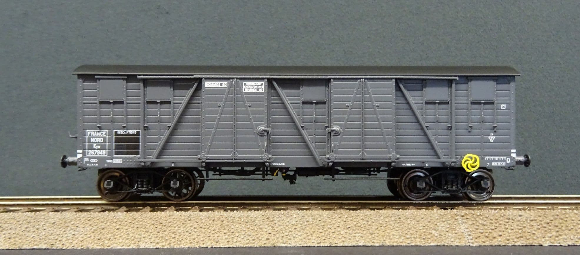 REE WB-773 Nord TP Couvert