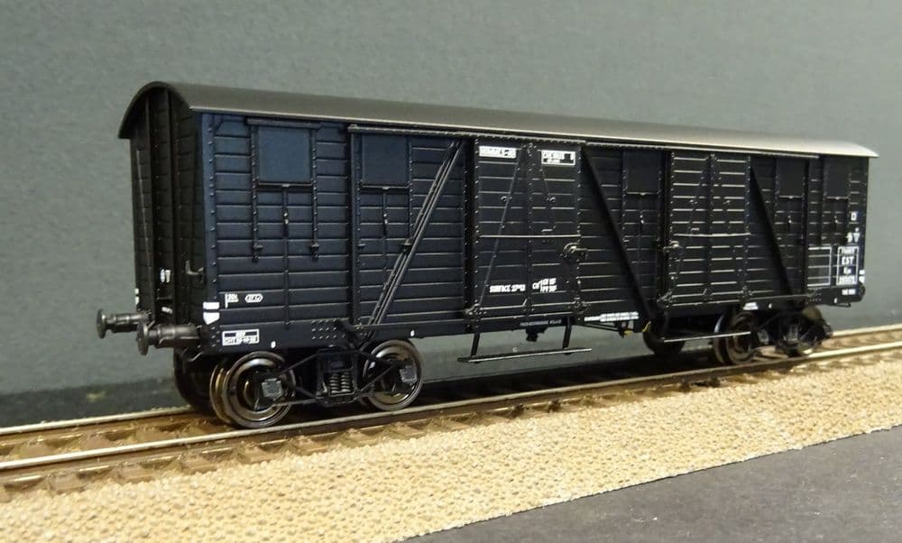 REE WB-774 Est TP Couvert