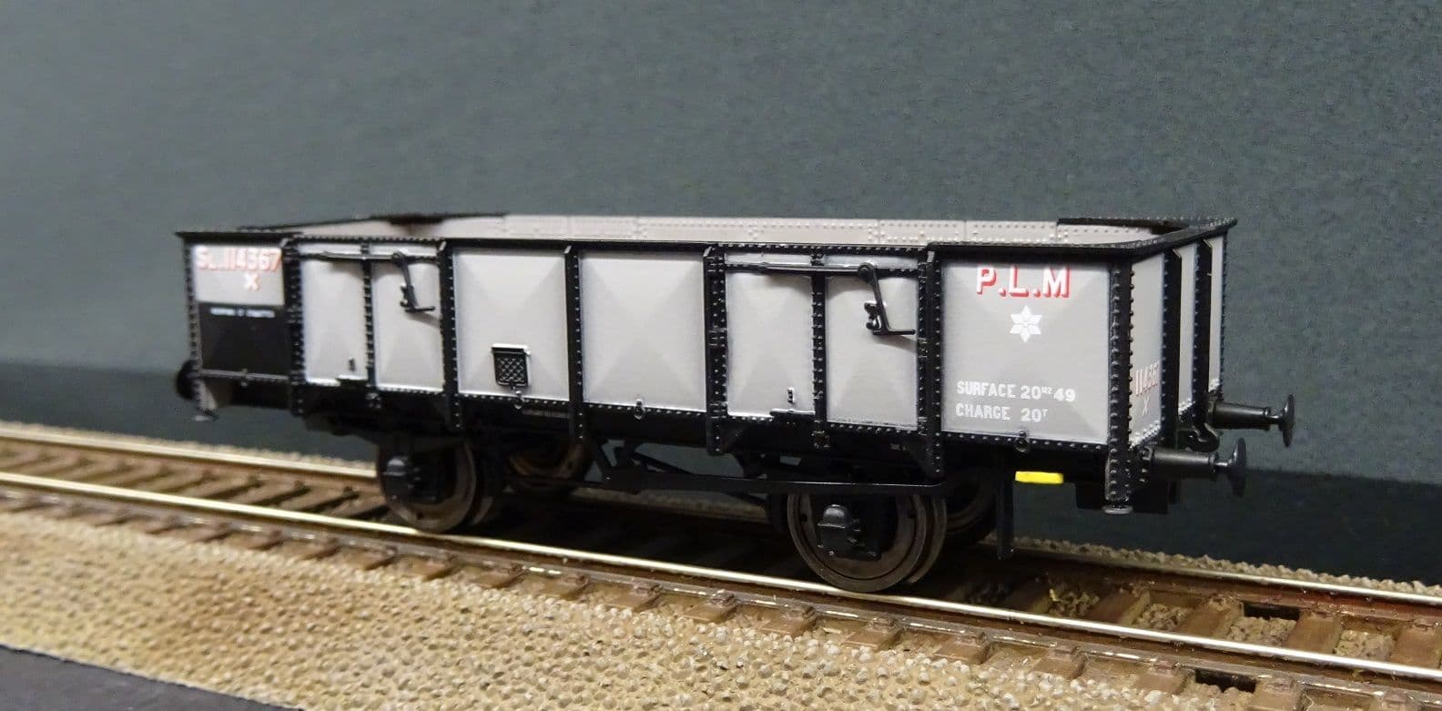 REE WB-816 PLM 4 portes open wagon