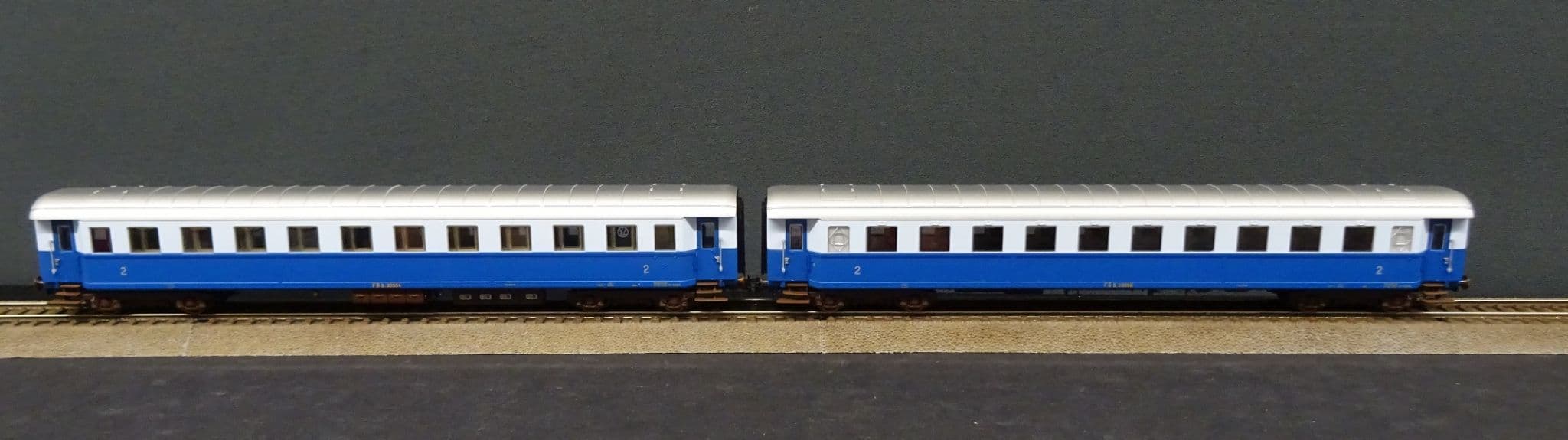 Rivarossi HR4324 FS Trenno Azzuro coach set of 4