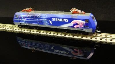 Pre-owned Minitrix N