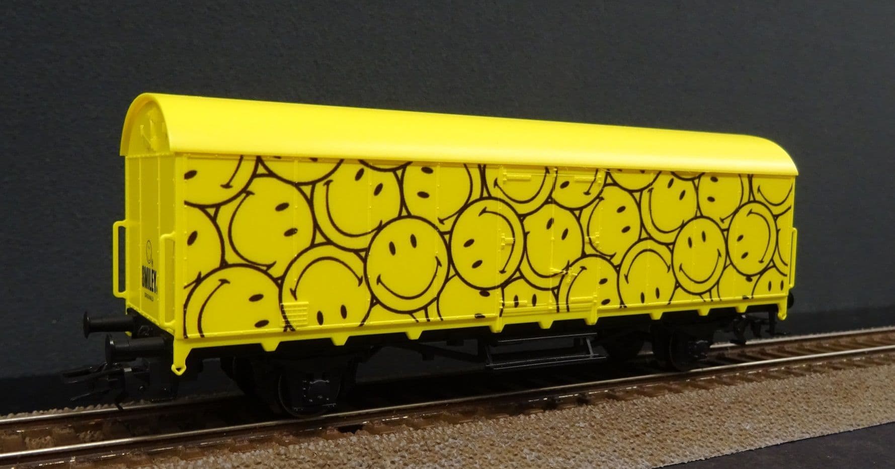 Trix Marklin 48880 Smiley Wagon