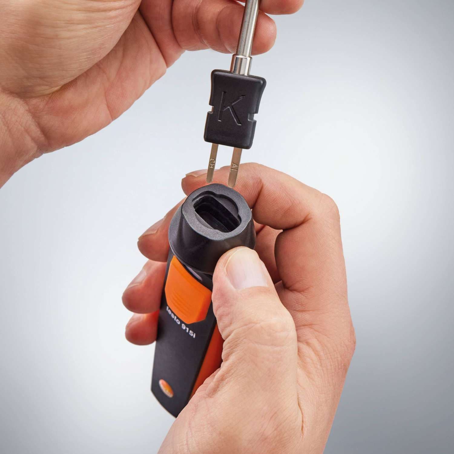 testo 915i - Thermometer with air probe and smartphone operation