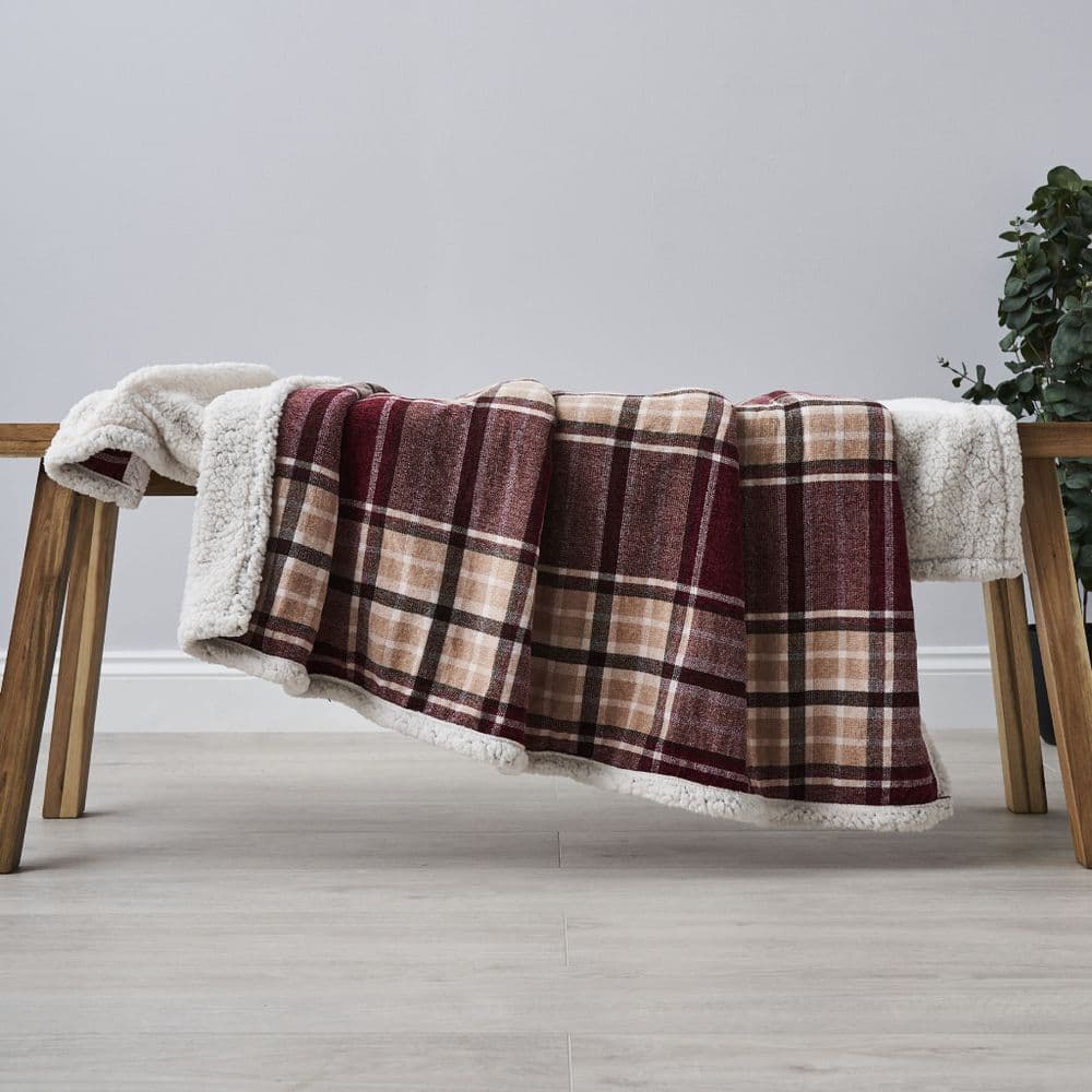 Warm Check Sherpa Throw Red