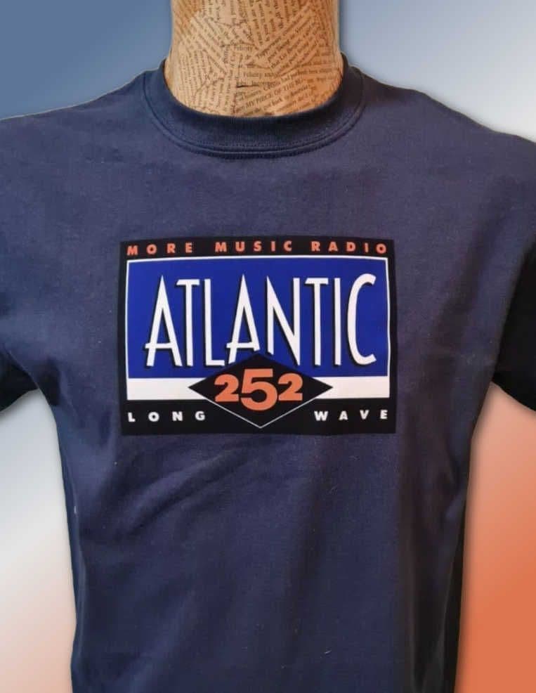 Atlantic 252 T Shirt ILR Pirate Station 1980s 90s retro iconic tee LW ...
