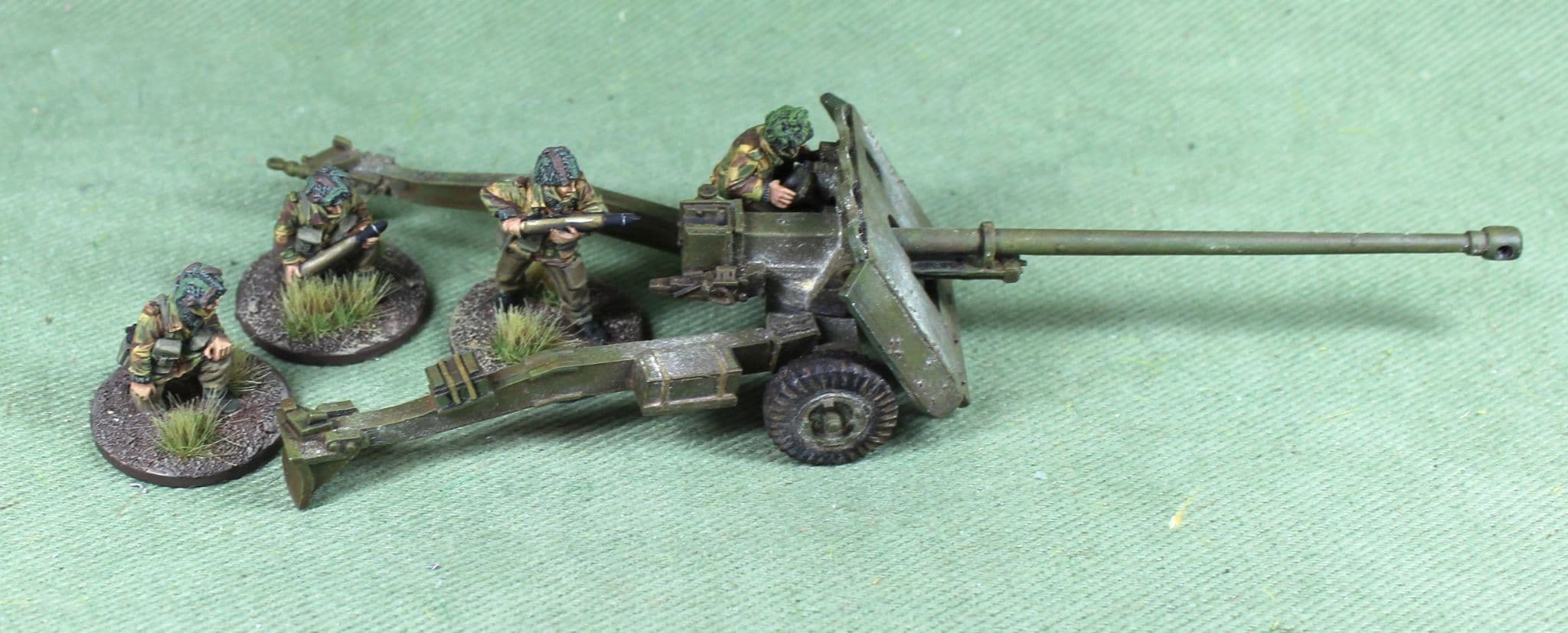 RD36 17 PDR AND 4 CREW