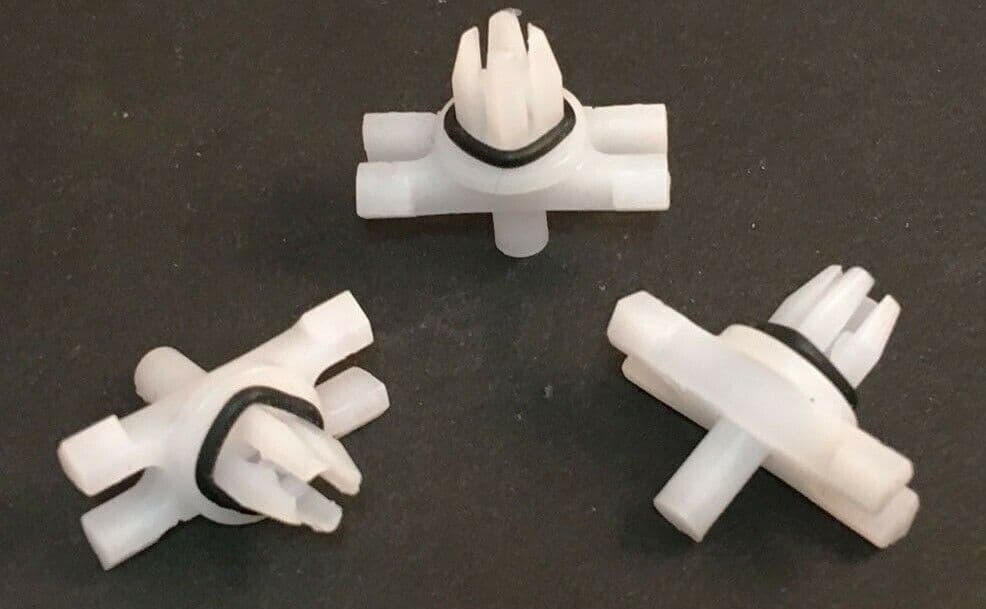 20x Clips for BMW 3 Series E46 Roof Trim Strips Door Ledge Rain Gutter