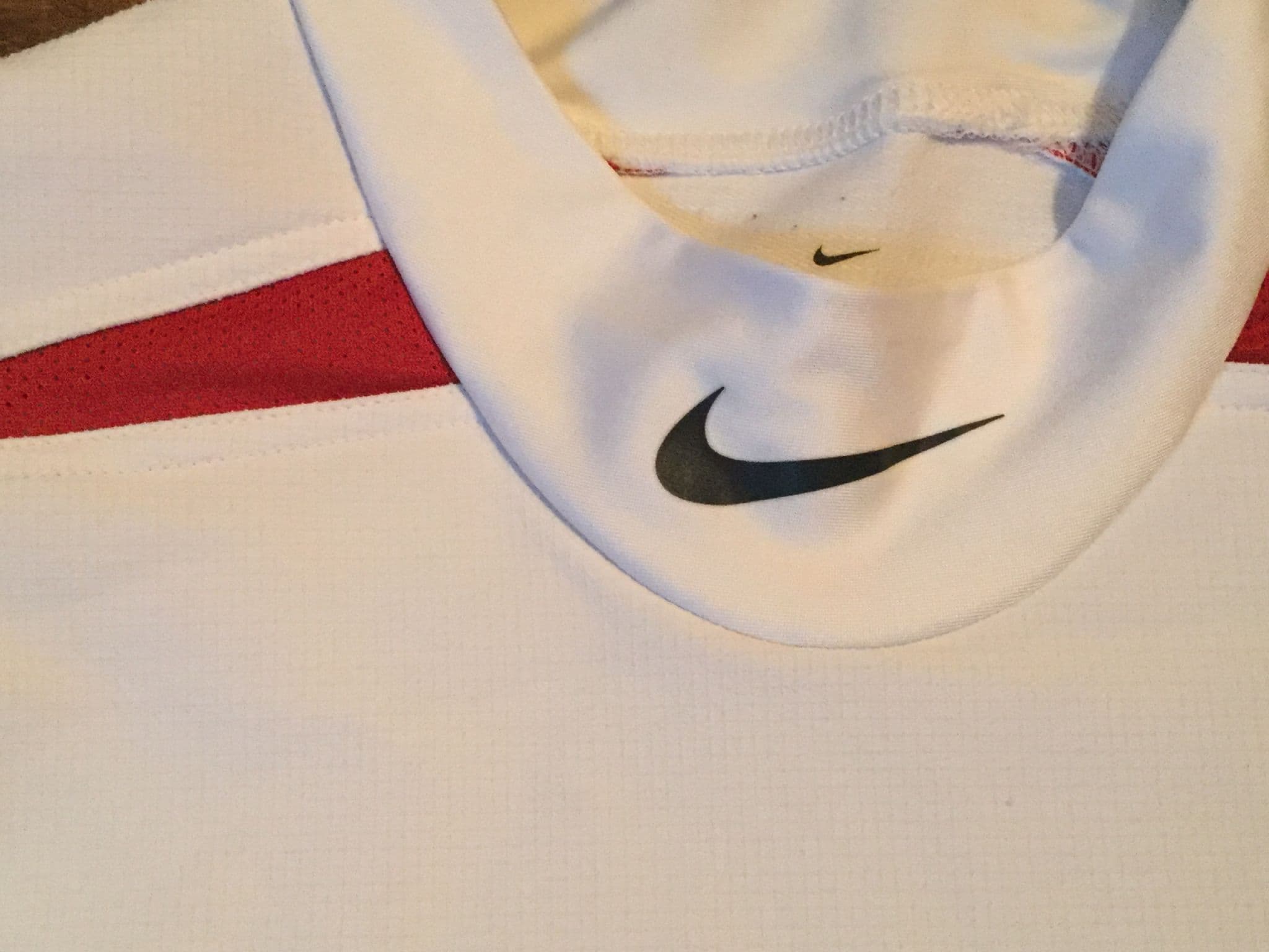 Classic Rugby Shirts | 2004 England Vintage Retro Old Jerseys