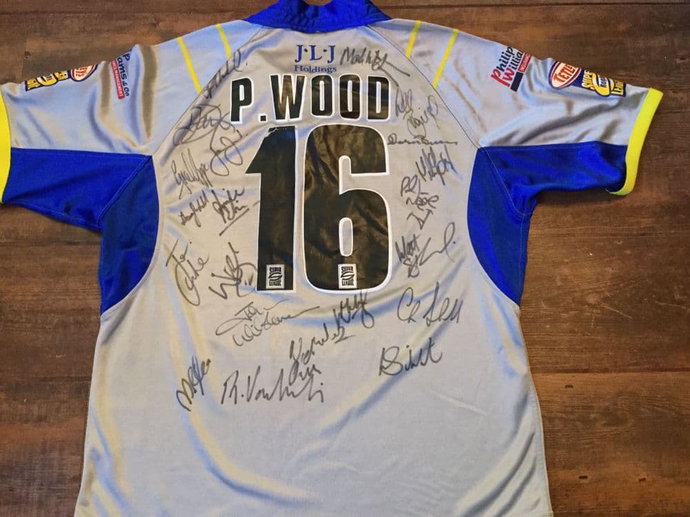 Classic Rugby Shirts | 2003 Warrington Wolves Vintage Old Jerseys