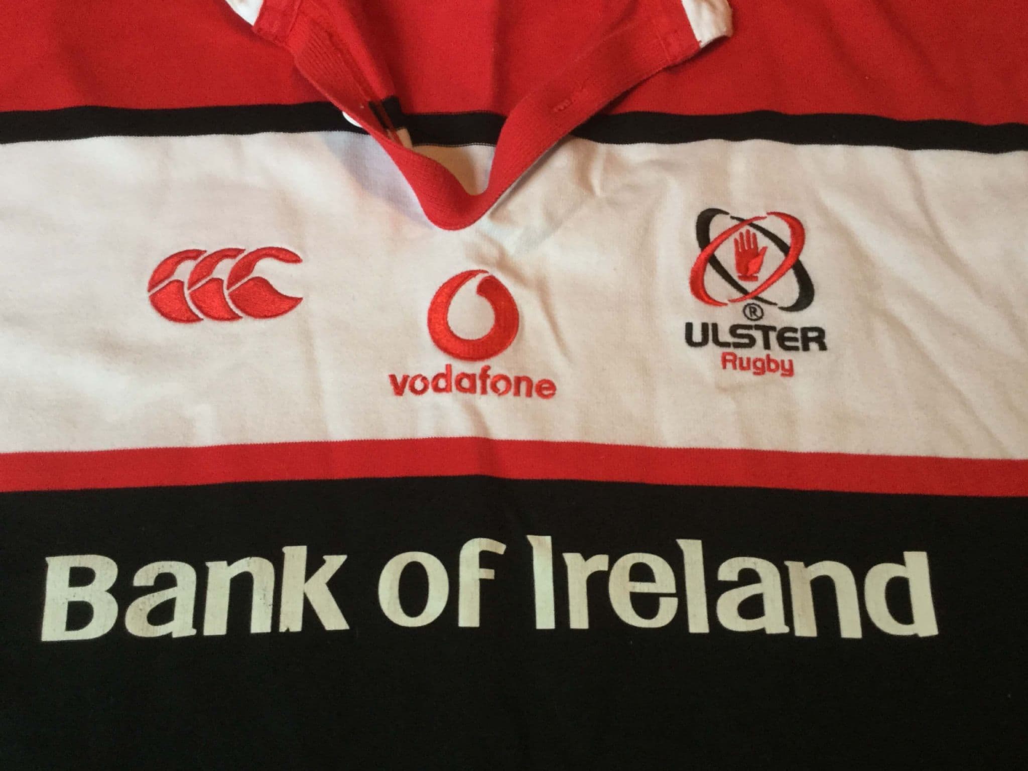 Classic Rugby Shirts | 2004 Ulster Vintage Old Retro Jerseys