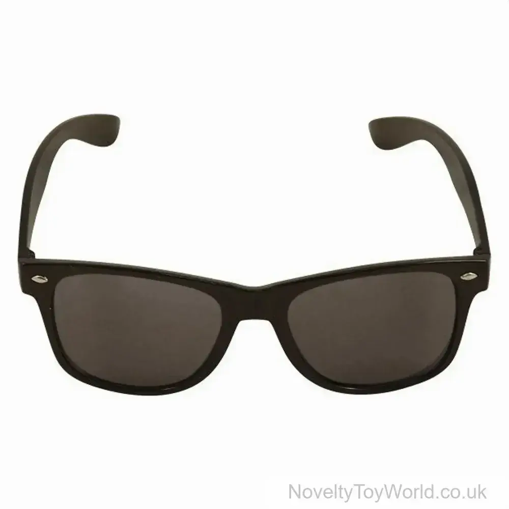 Wholesale | Black Frame Dark Lens Sunglasses | Fashion Accessories UK