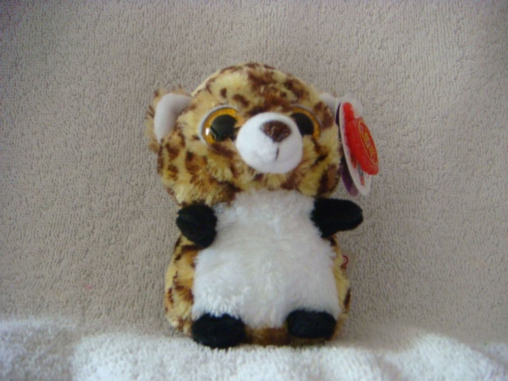 Mini Motsu beanie leopard called Freckles