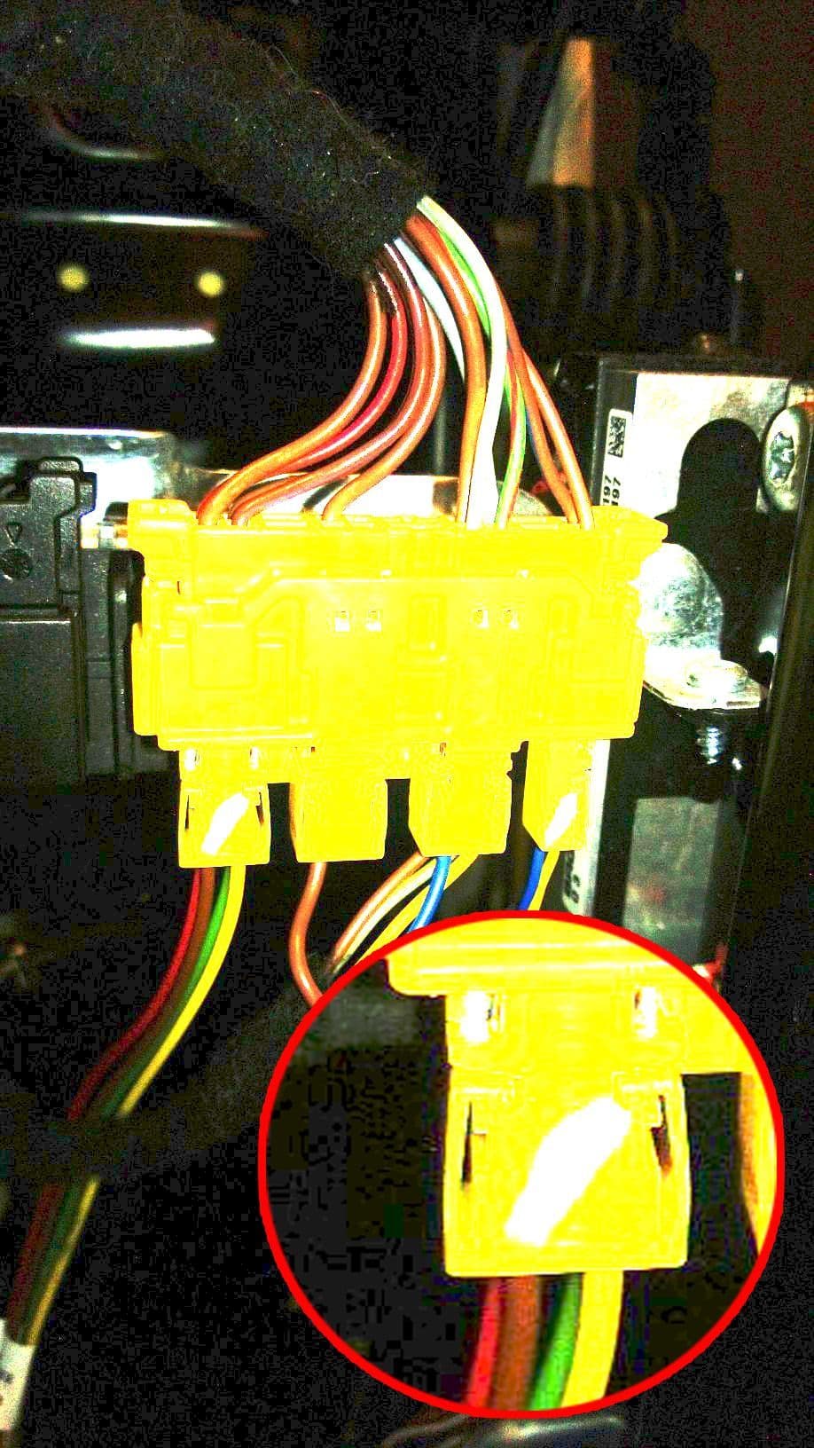 Mercedes G Class Front Seat Weight Sensing WSS Sensor / Occupancy sensor