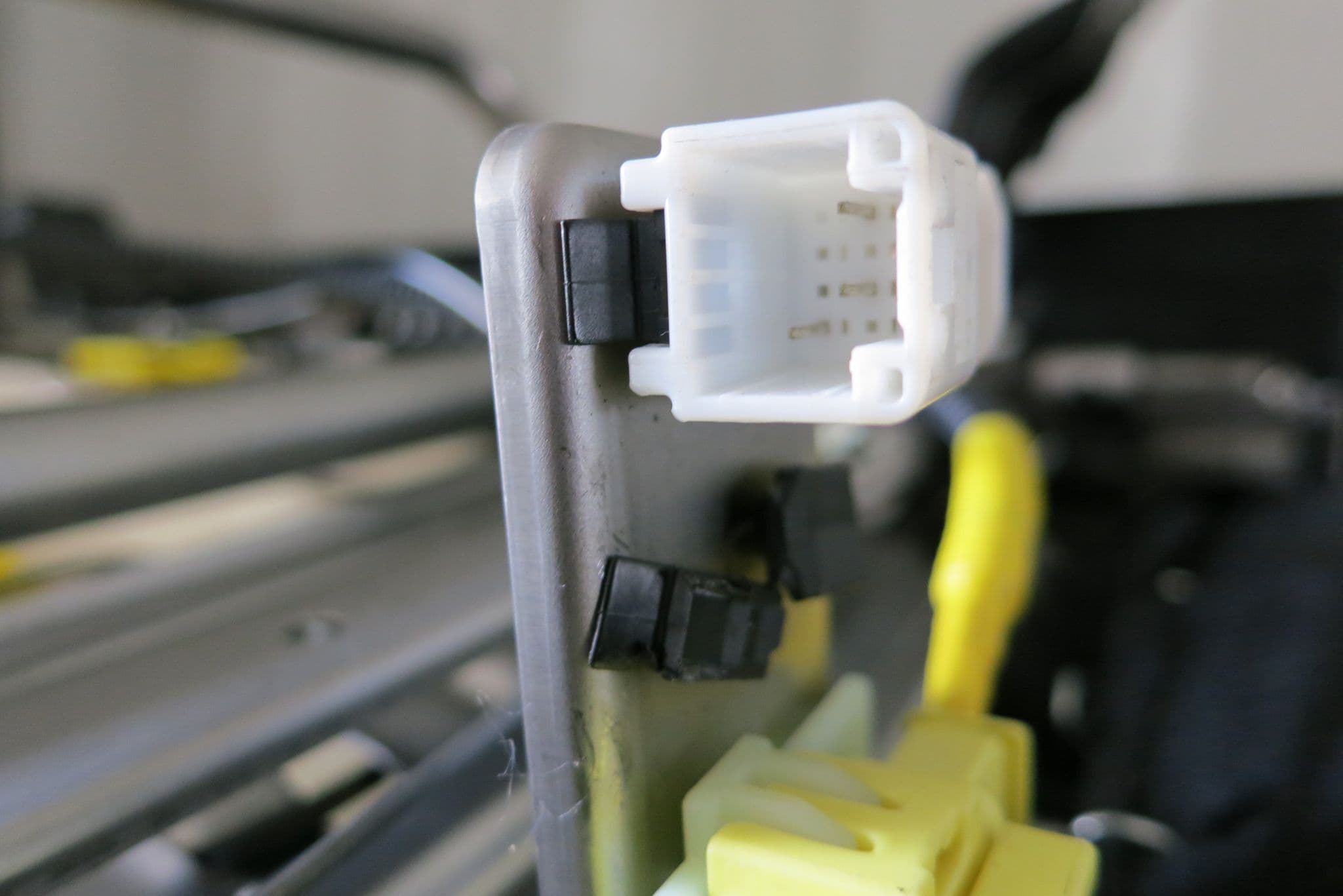 Nissan GT-R Occupant Classification System OCS Sensor EMULATOR / Bypass ...