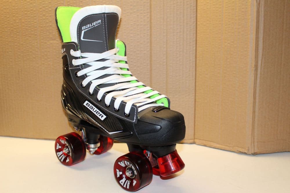 Bauer Quad Skates Complete with Airwave wheels - Red