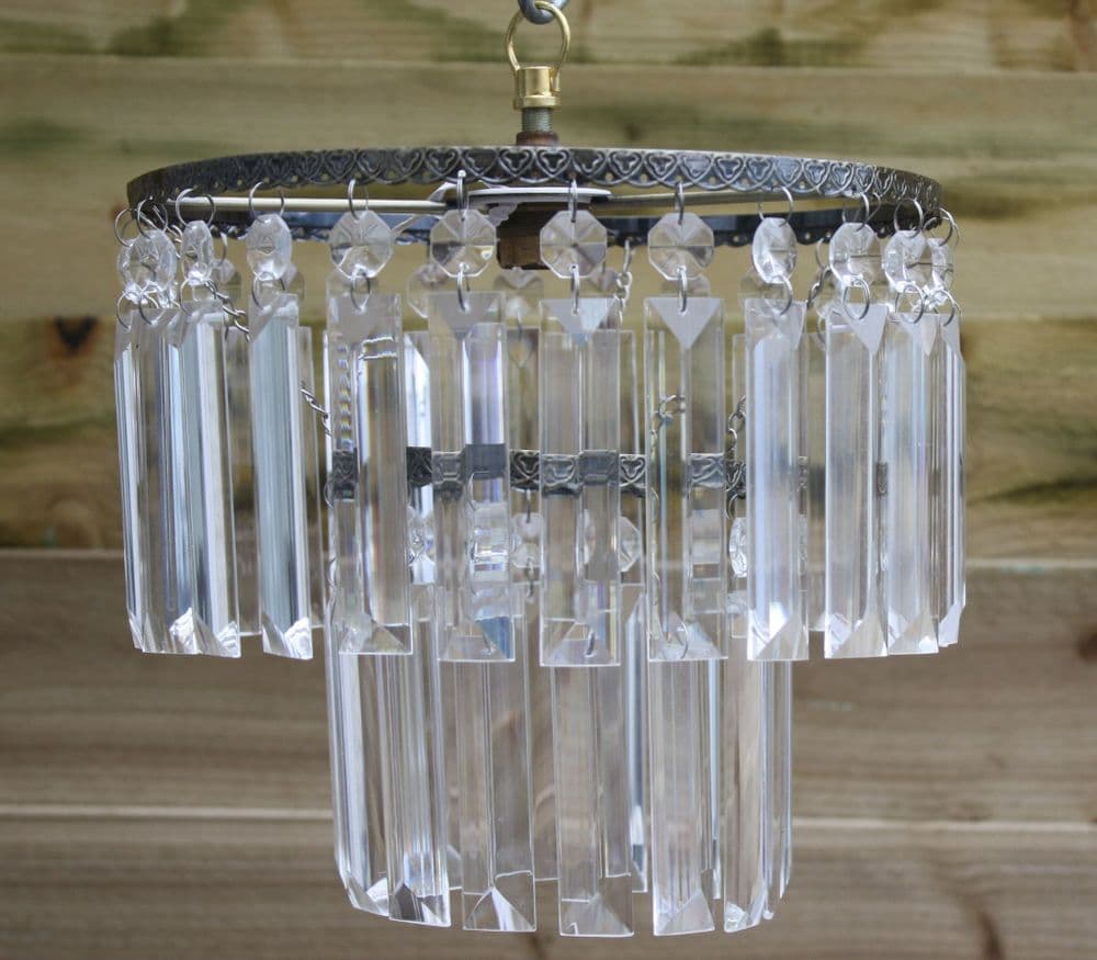 VINTAGE CIRCULAR 2 TIER WATERFALL CHANDELIER SHADE Ref AFB26