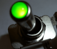 LED ILLUMINATED TOGGLE SWITCH HEAVY DUTY 25AMP 12V