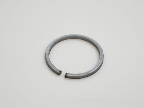Lower Fork Bush Snap Ring - Norton ALT/WW26030-1-82